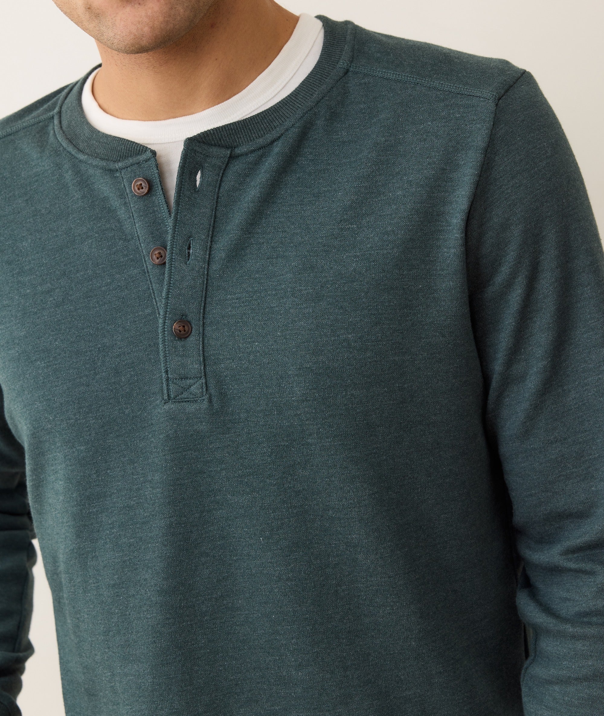 Marine Layer Pacifica Stretch Henley | Harbour Thread